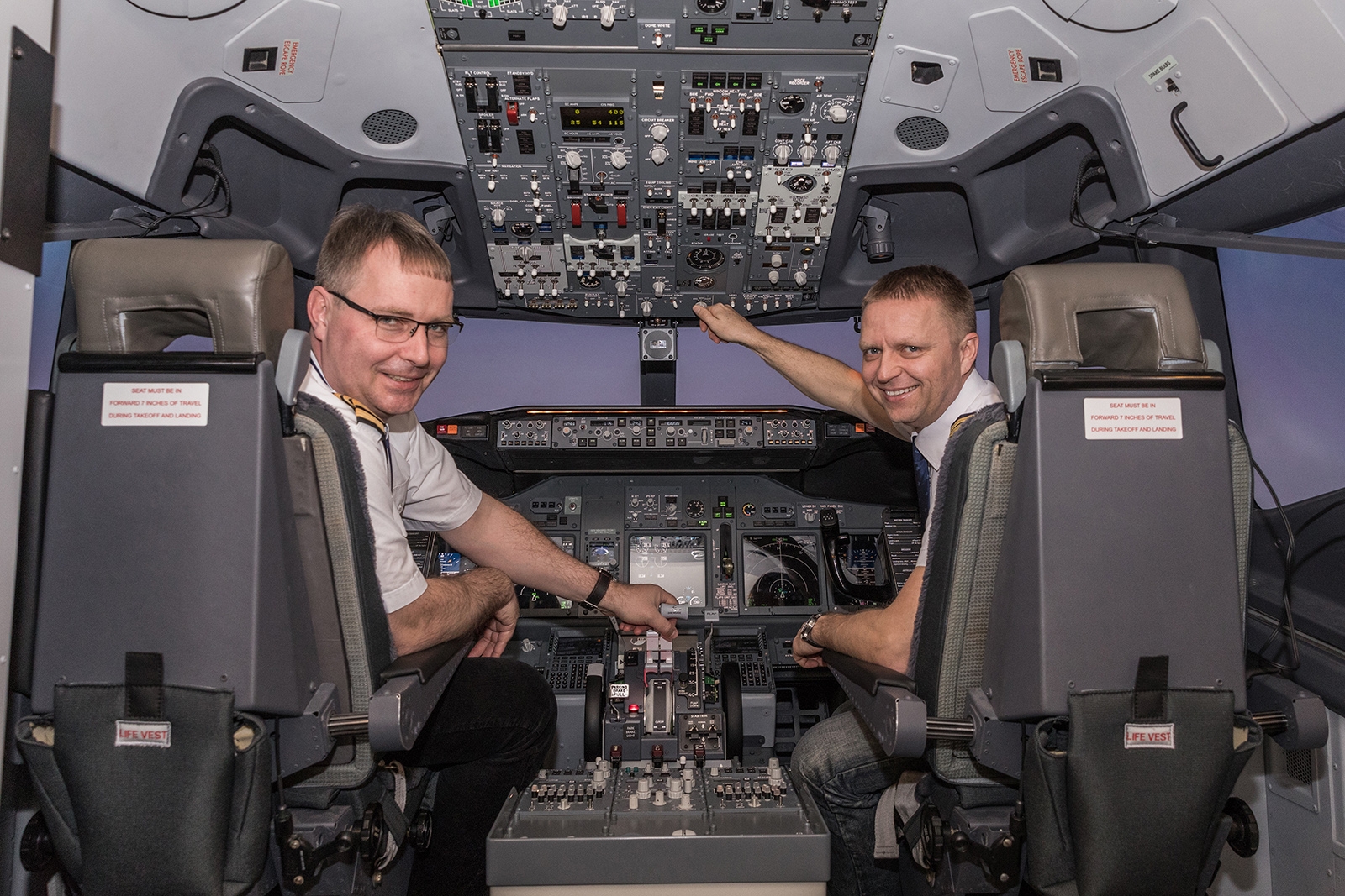 Photogallery | Pilot Training | A320 B737NG ATR Type Rating | Birdman ...